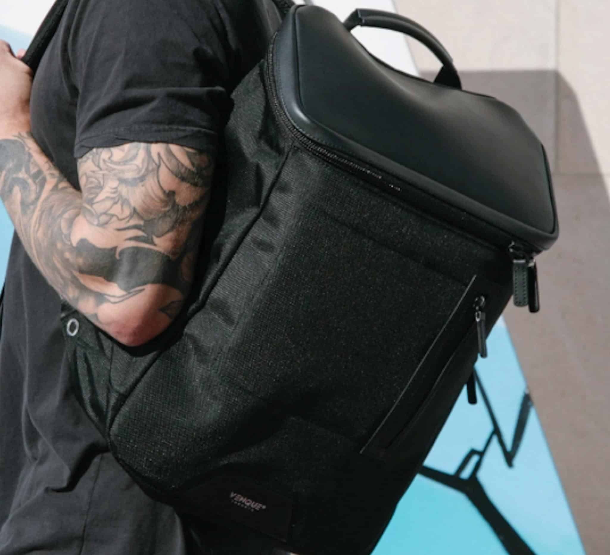 Venque Amsterdam 2.0 Backpack - Crimson Serpents Outpost